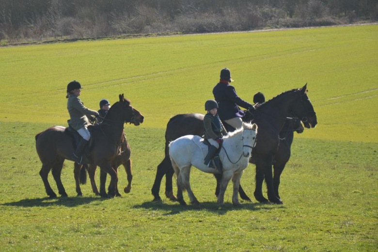 Leycroft Farm Atherfield | Monday 15th February '16 | IW Foxhounds
